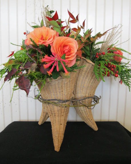 Three Cornicopias for a Fall or Thanksgiving Arrangement ...